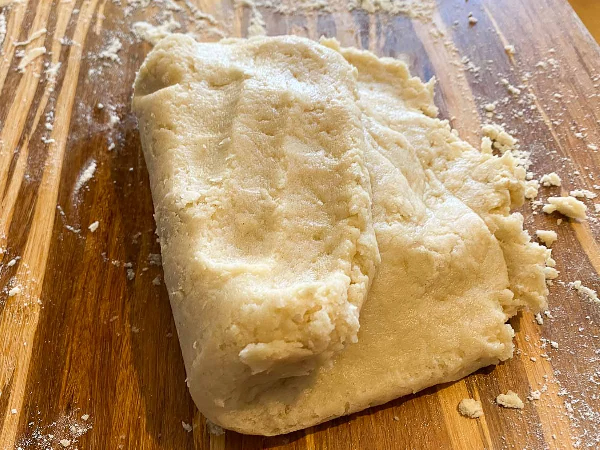 Easy & Authentic Scotch Pie Recipe - Scottish Scran