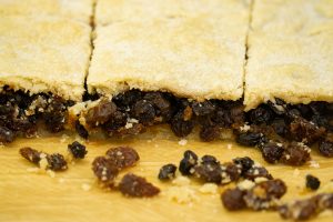 Fly Cemetery: Scottish Fruit Slice Recipe - Scottish Scran