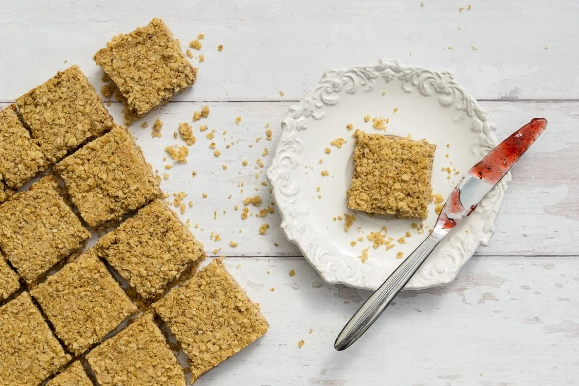 Simple Jam Flapjack Recipe - Scottish Scran