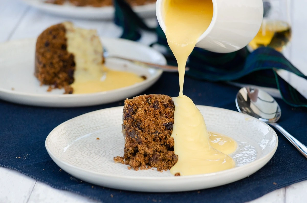 Easy Clootie Dumpling Recipe - Scottish Scran