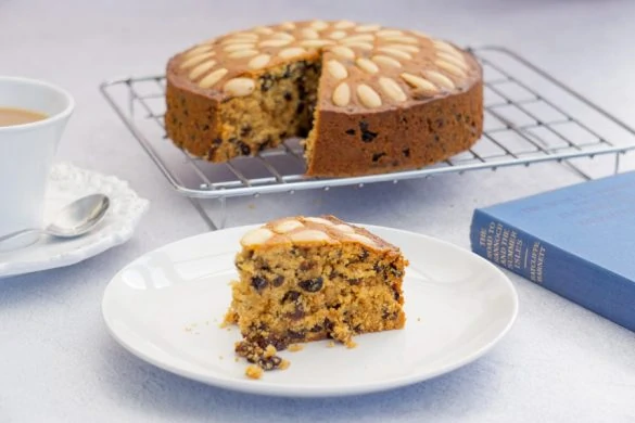 Traditional Dundee Cake Recipe - Scottish Scran