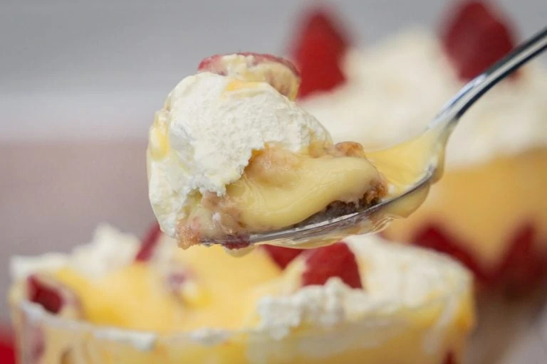 Tipsy Laird Recipe - How to Make a Scottish Trifle - Scottish Scran