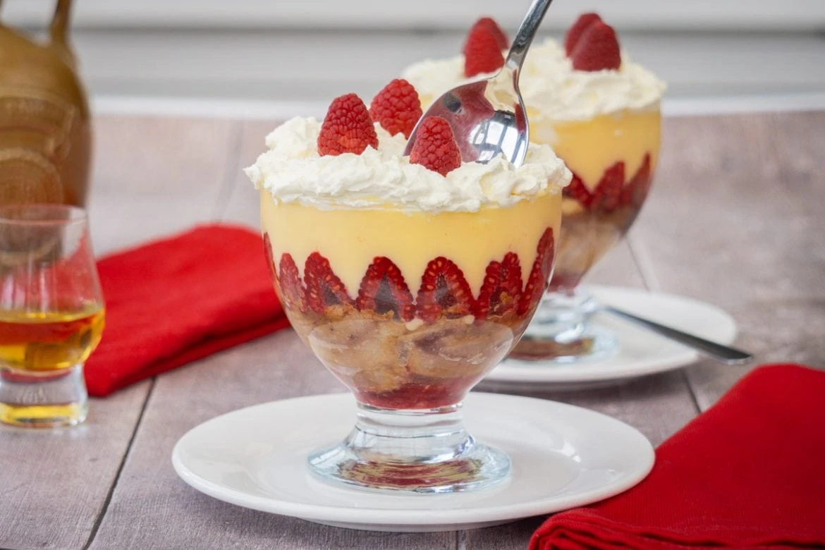 15 Classic British Desserts & Puddings - Scottish Scran