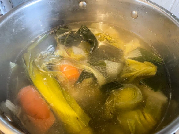 Tasty Scottish Cock-a-Leekie Soup Recipe - Scottish Scran
