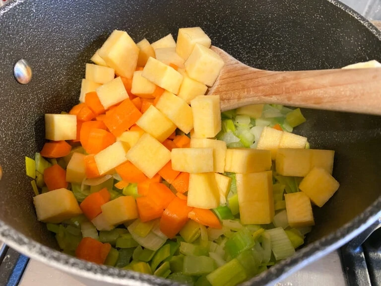 Traditional Scotch Broth Recipe - Scottish Scran