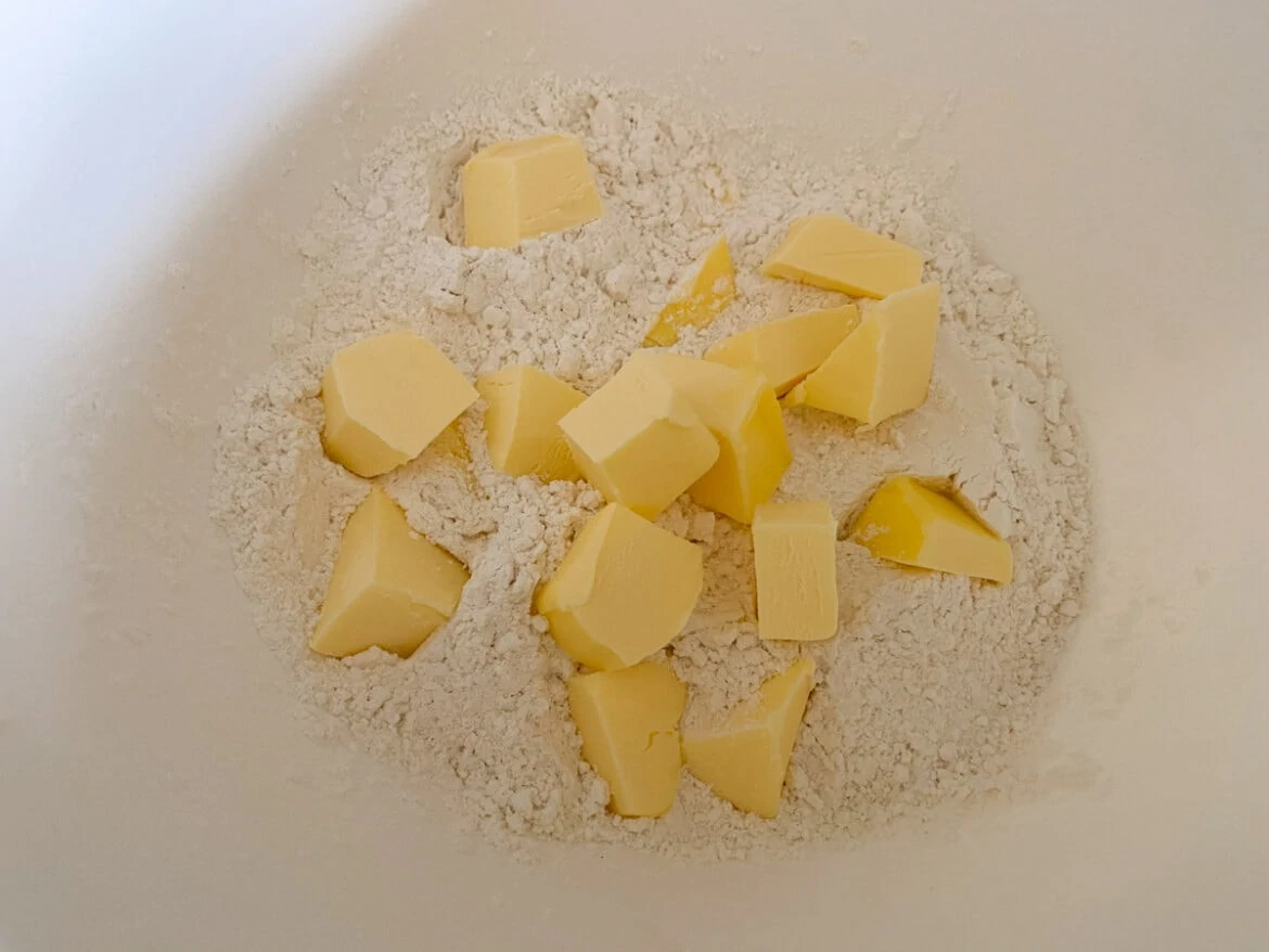 Paradise Slice Recipe - Scottish Scran