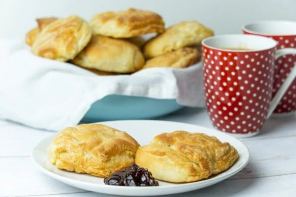 Butteries Recipe (Also Known As Rowies and Aberdeen Rolls!) - Scottish ...