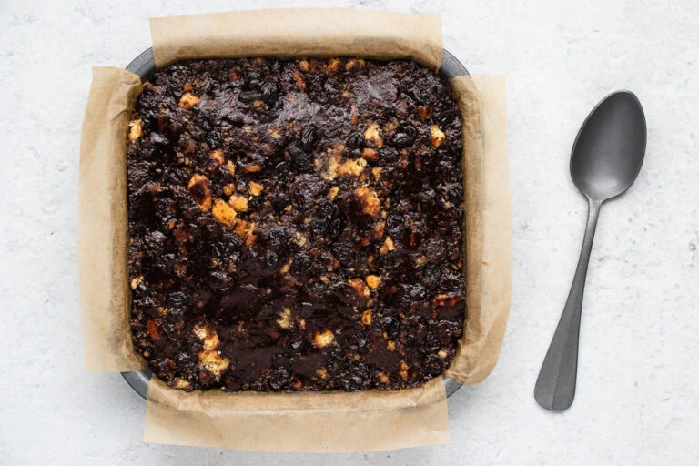 Easy Chocolate Tiffin Recipe - Scottish Scran