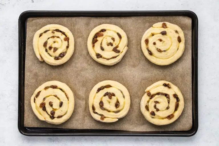 Homemade Belgian Buns Recipe - Scottish Scran