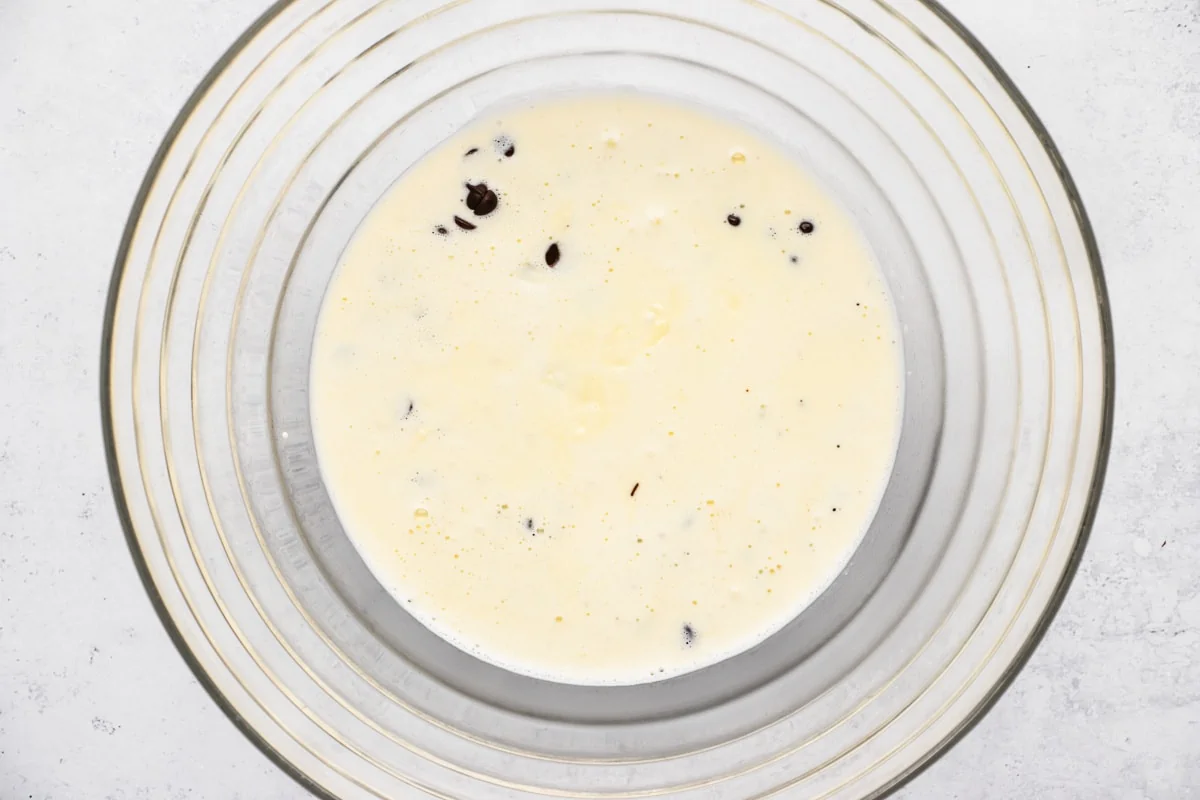 4 Ingredient Chocolate Bourbon Biscuit Cake Recipe - Scottish Scran