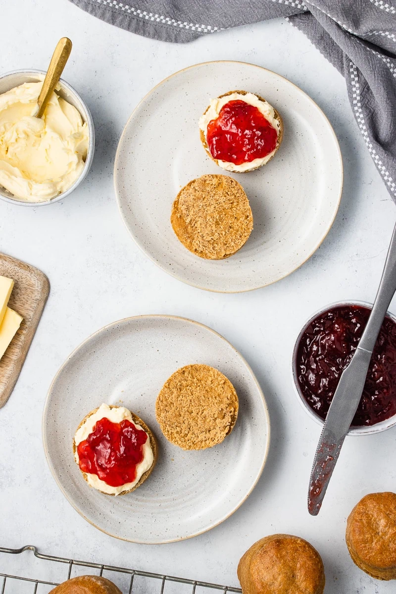 Delicious Treacle Scones Recipe - Scottish Scran