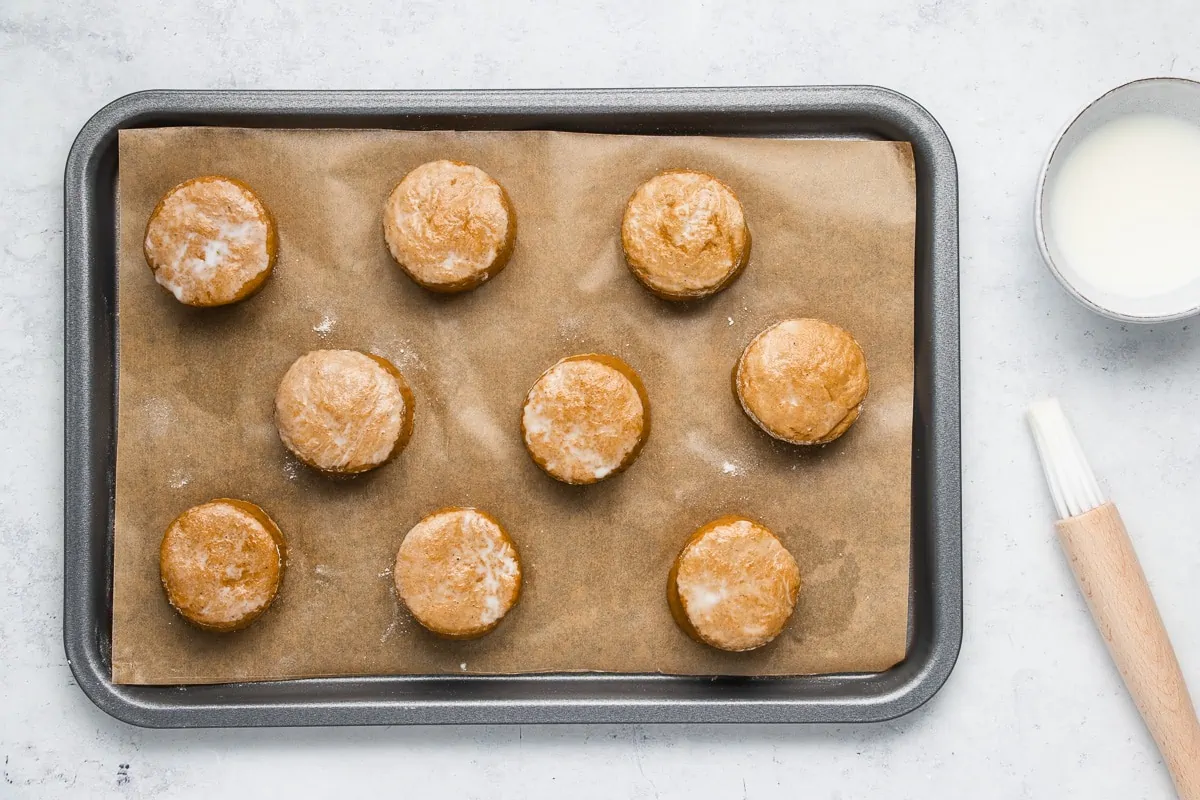 Delicious Treacle Scones Recipe - Scottish Scran