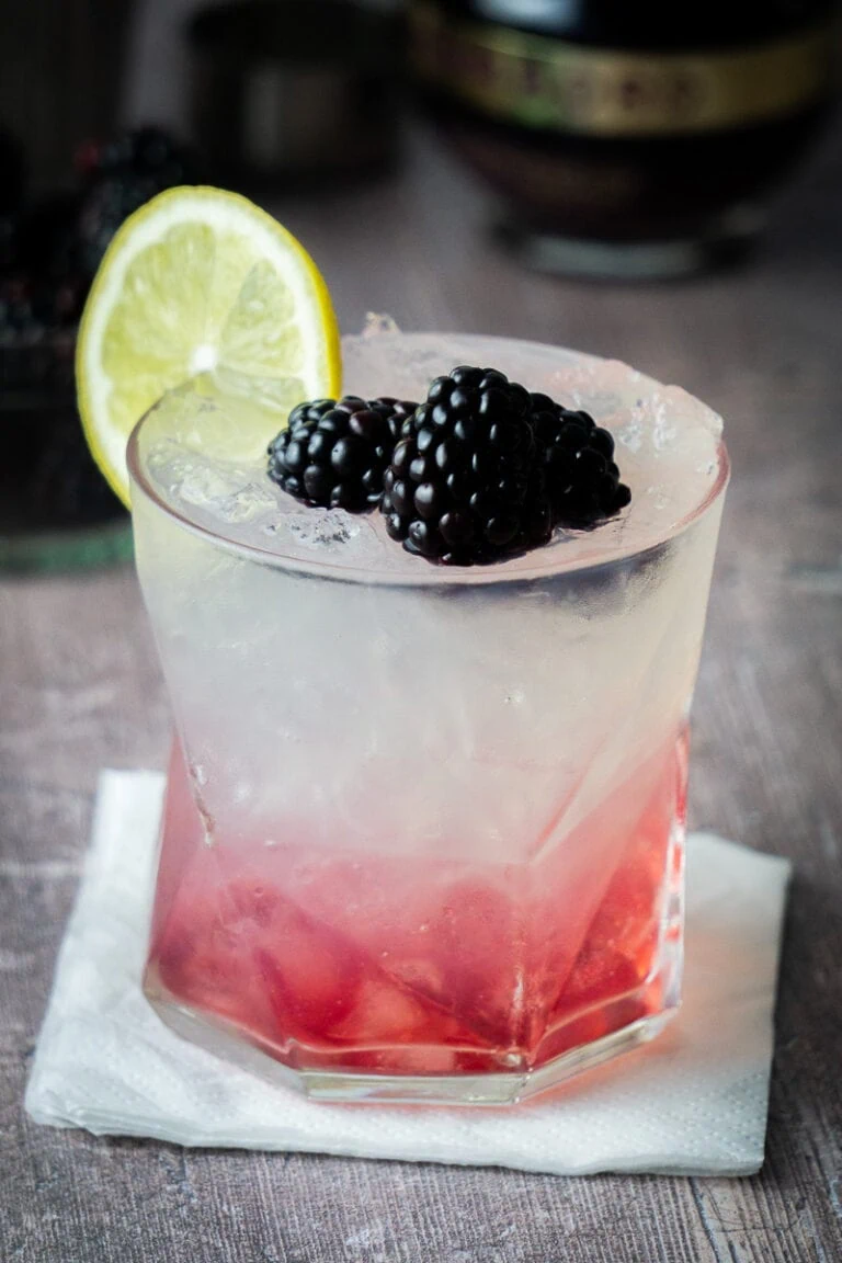 Chambord Bramble: A Gin & Chambord Cocktail - Scottish Scran