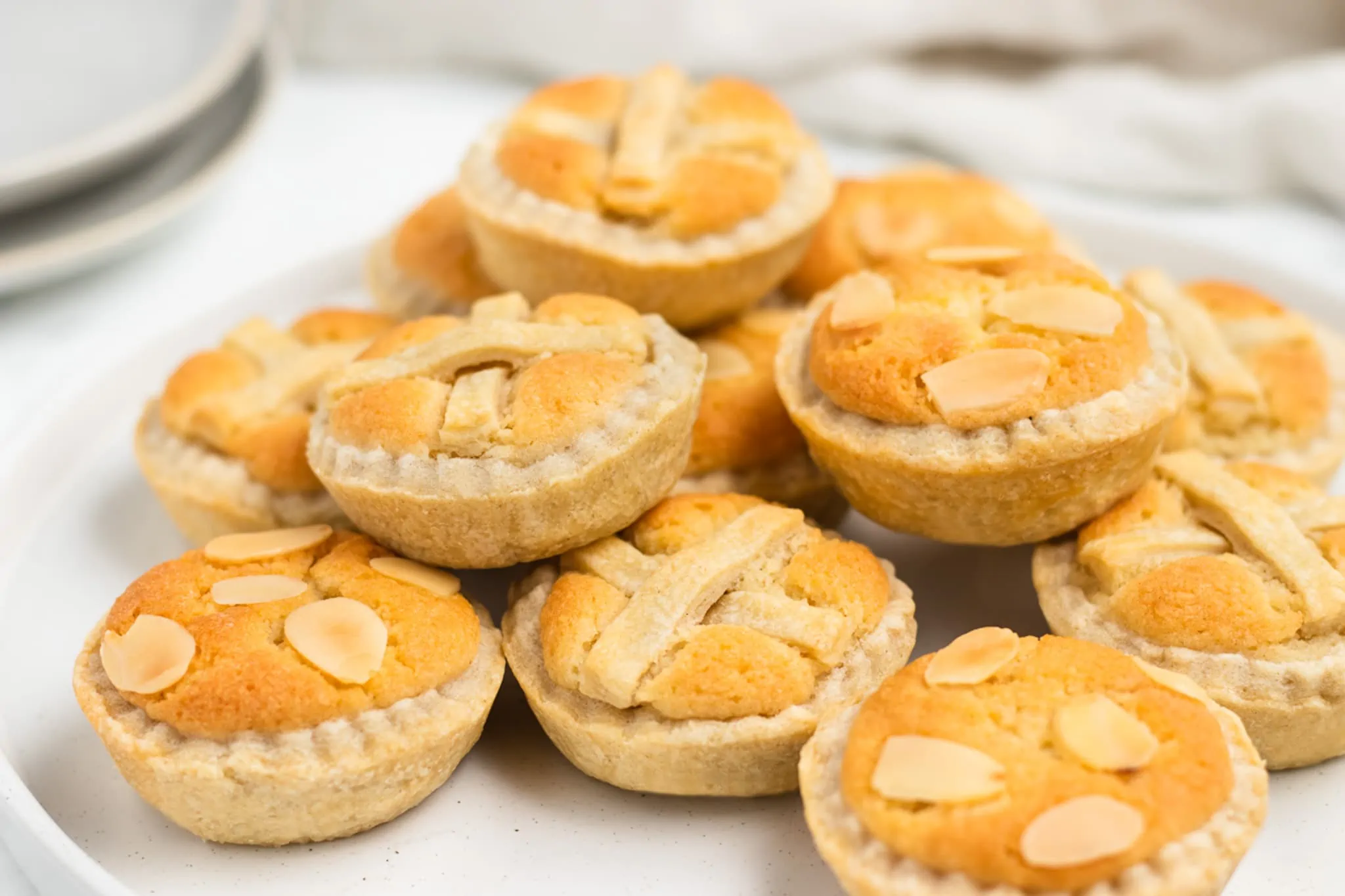 15 Classic British Desserts & Puddings - Scottish Scran