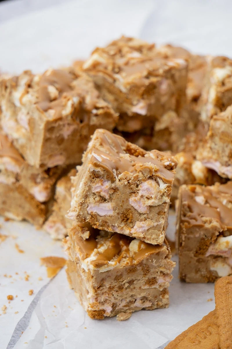 The Easiest Biscoff Rocky Road Recipe - Scottish Scran