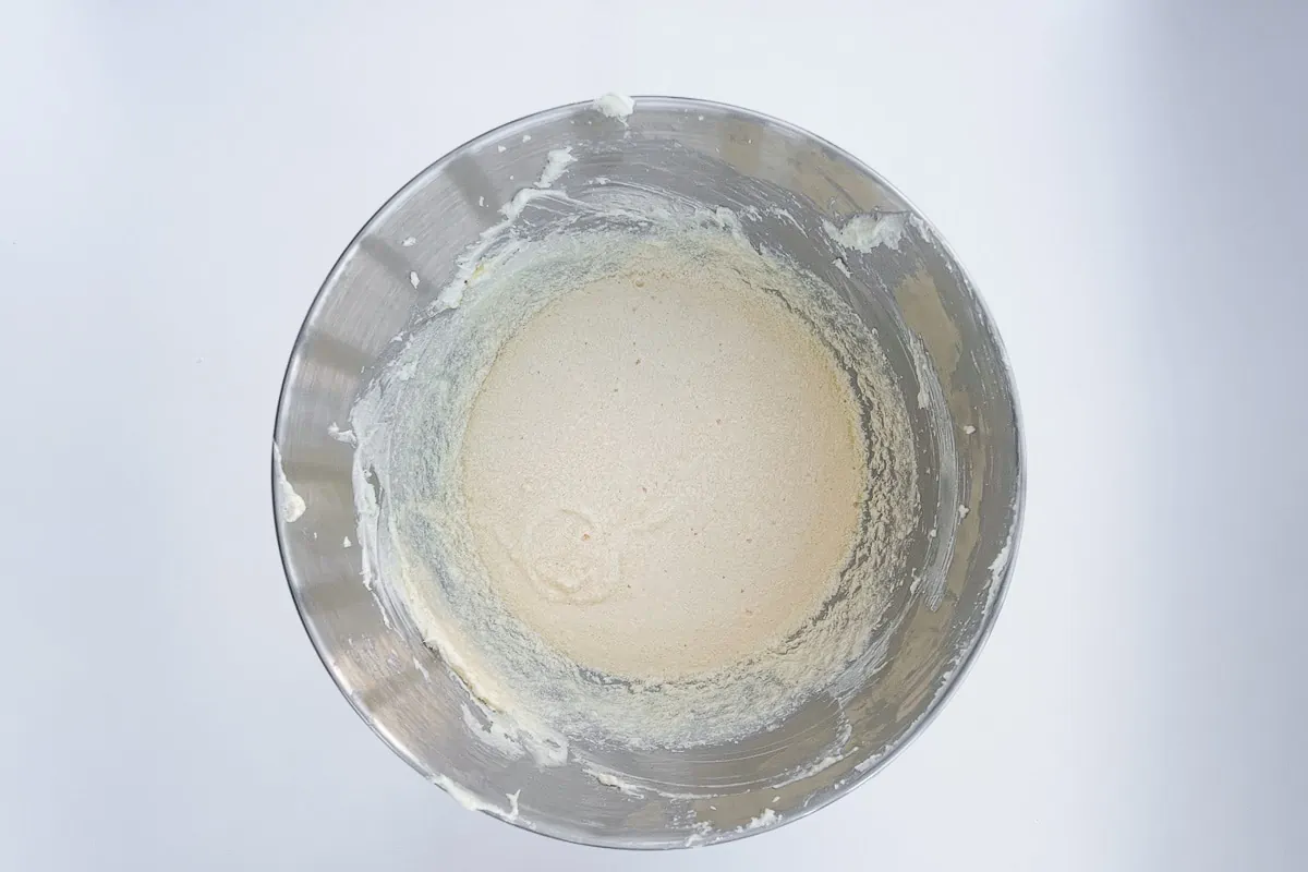 Classic Jam and Coconut Sponge Cake Recipe - Scottish Scran