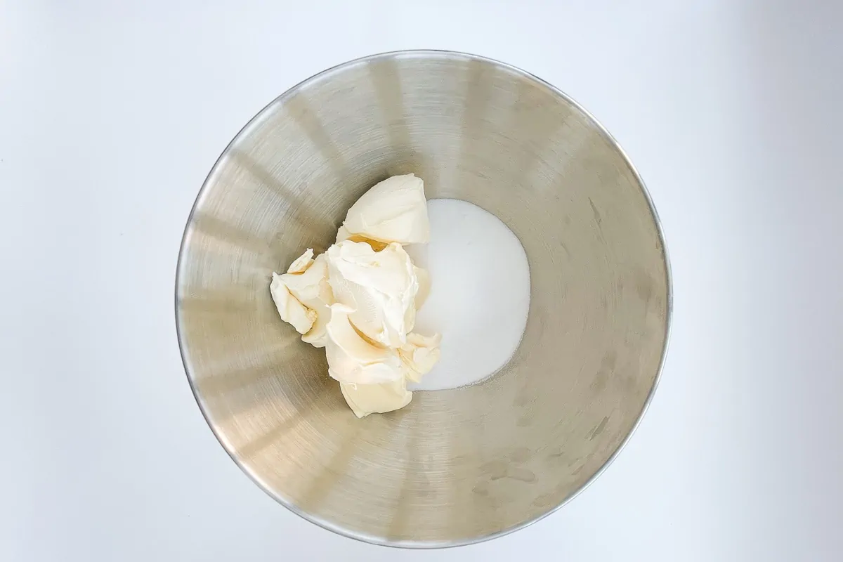 Classic Jam and Coconut Sponge Cake Recipe - Scottish Scran