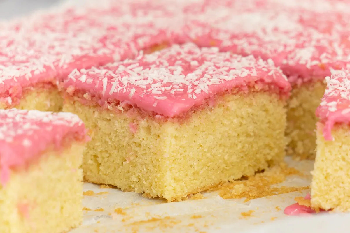 Classic Tottenham Cake Recipe - Scottish Scran