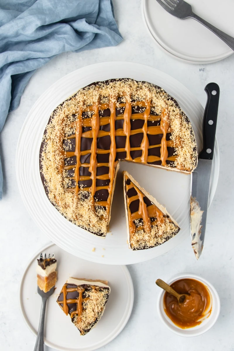 Easy No-Bake Millionaire's Cheesecake Recipe - Scottish Scran