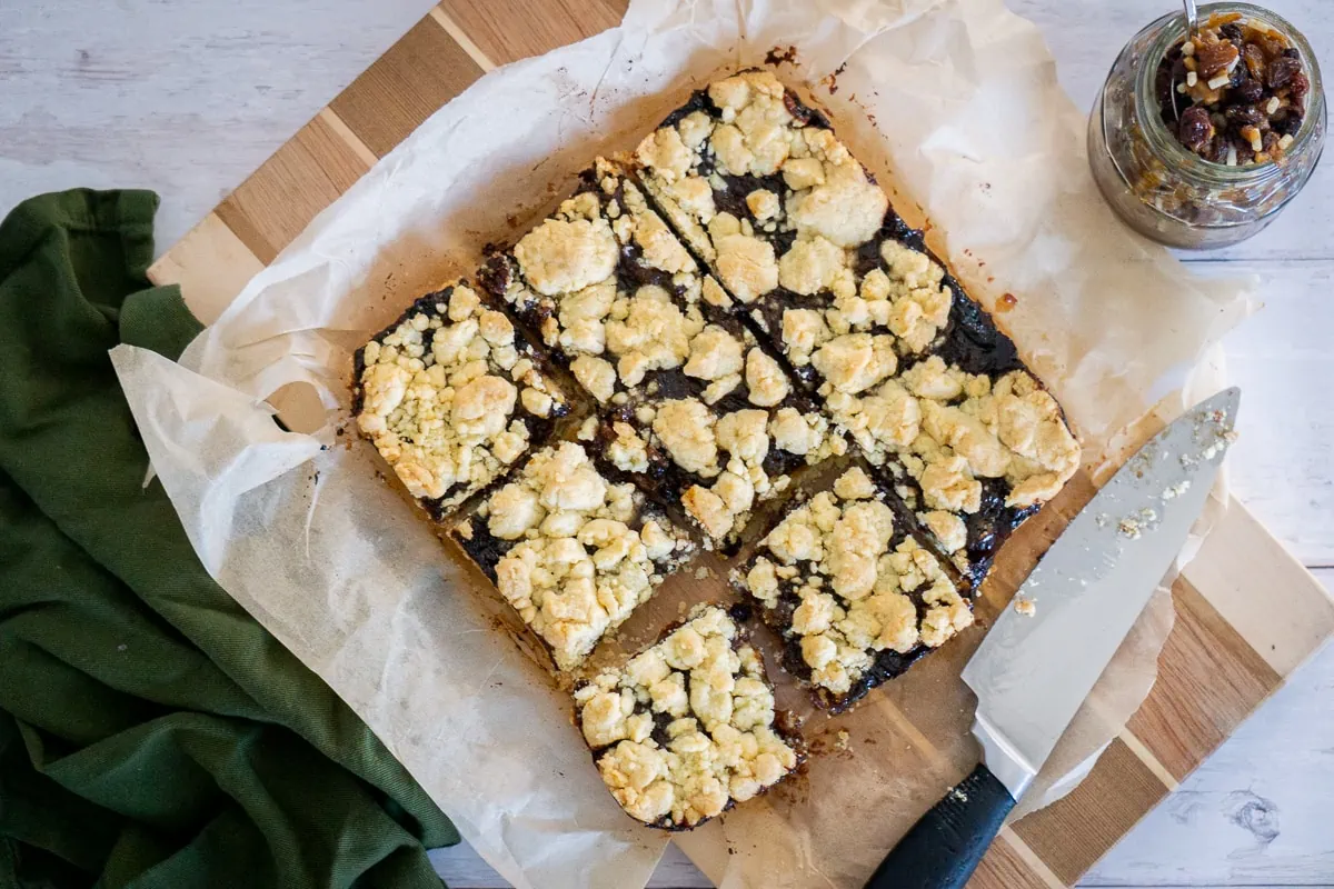 Easy Mincemeat Shortbread recipe - Scottish Scran