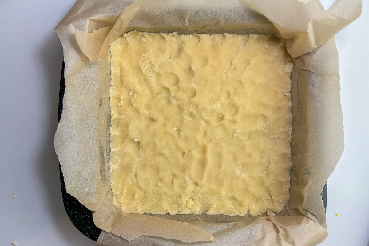 Easy Mincemeat Shortbread recipe - Scottish Scran