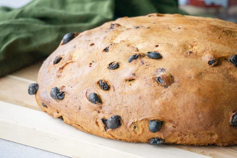 Easy Selkirk Bannock Recipe - Scottish Scran