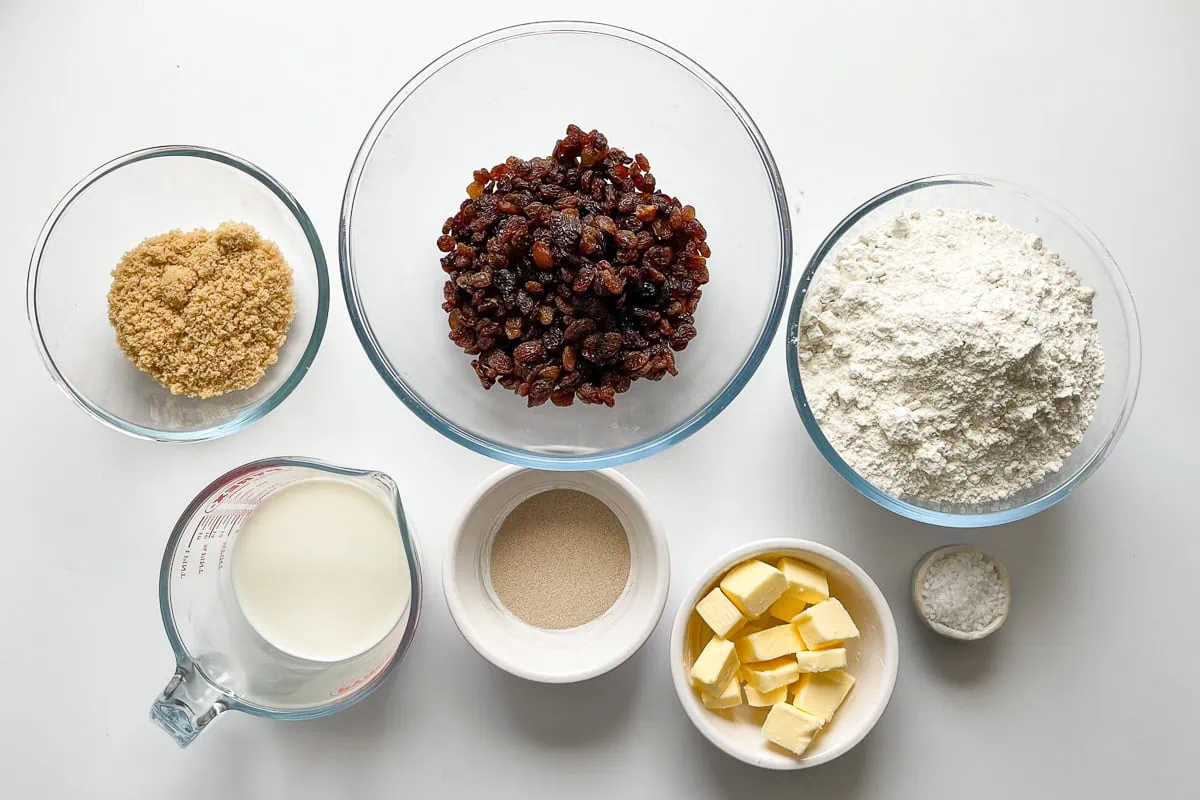 Easy Selkirk Bannock Recipe - Scottish Scran