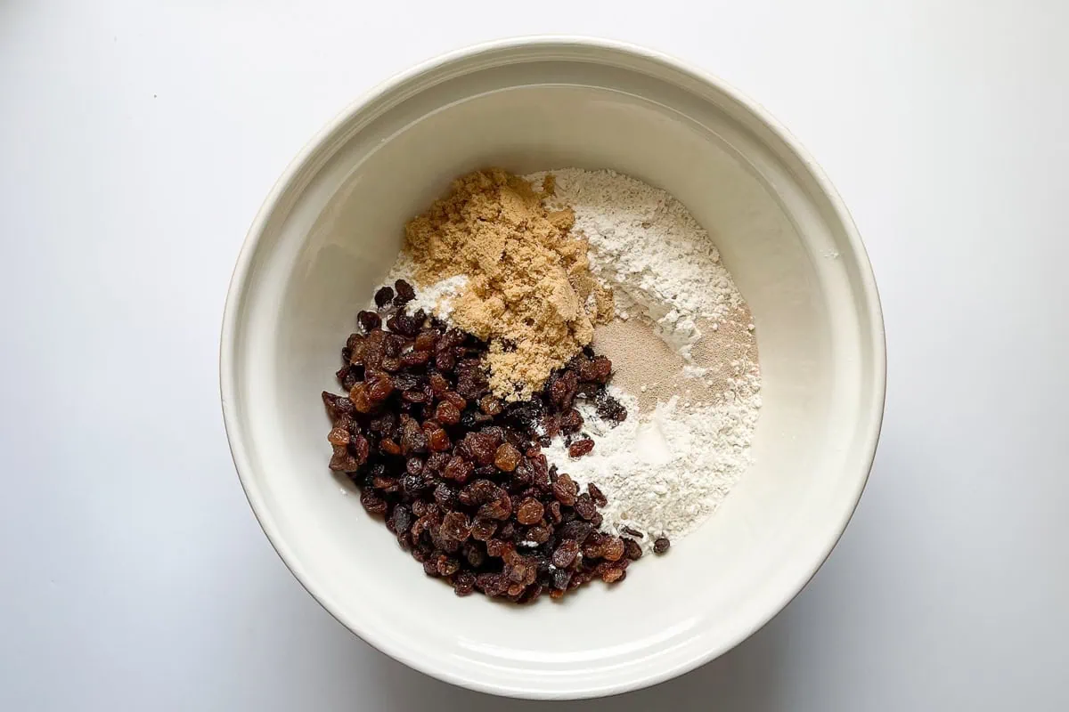 Easy Selkirk Bannock Recipe - Scottish Scran
