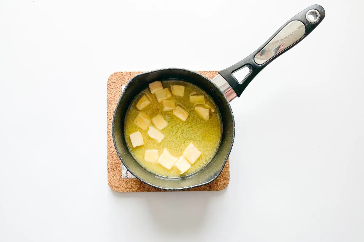 Easy Selkirk Bannock Recipe - Scottish Scran