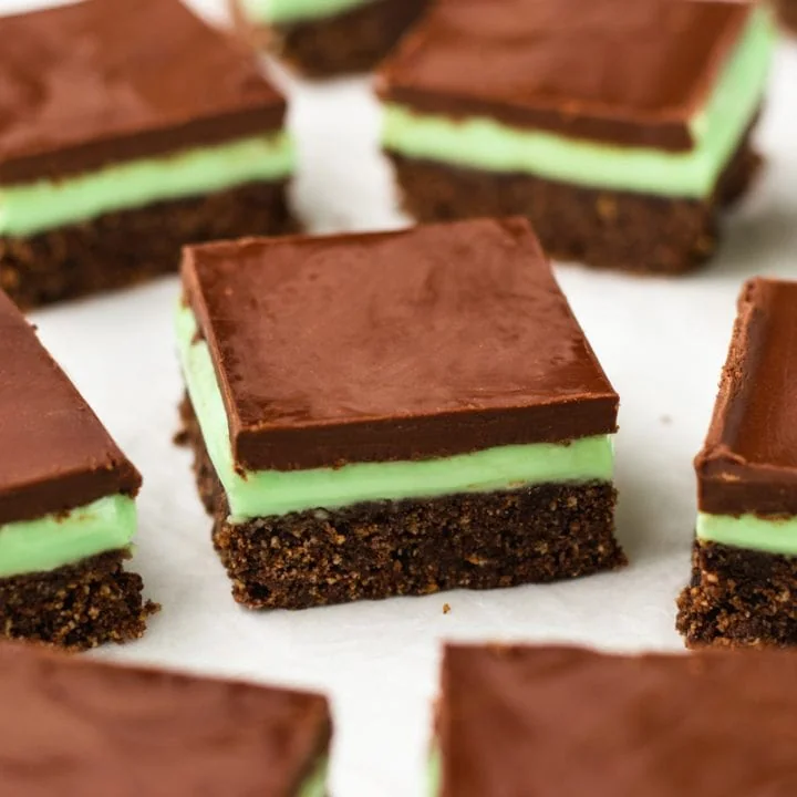 Simple No Bake Peppermint Slice Recipe
