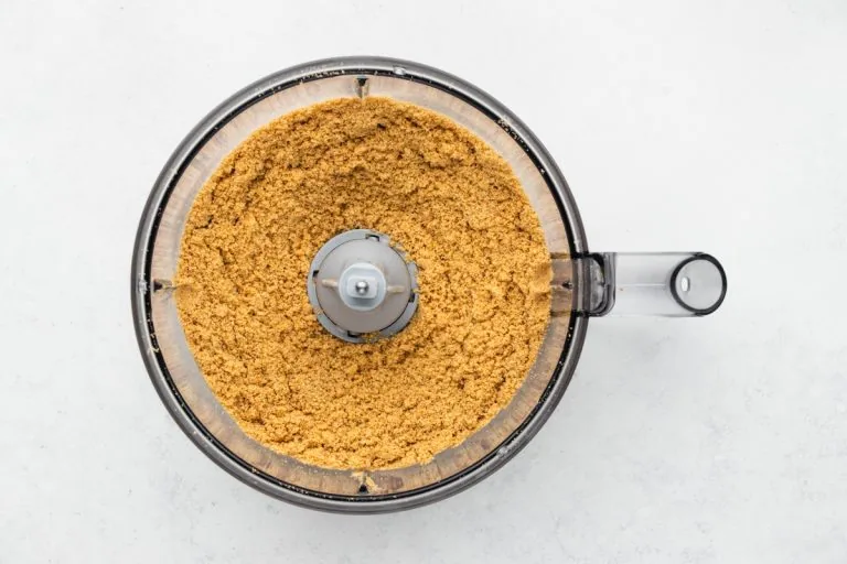 Perfect No-Bake Peppermint Slice Recipe - Scottish Scran