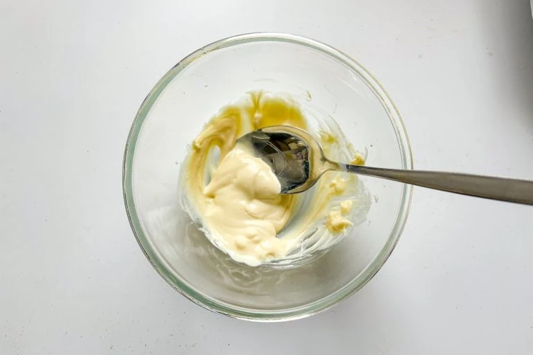 Simple Christmas Tiffin Recipe - Scottish Scran