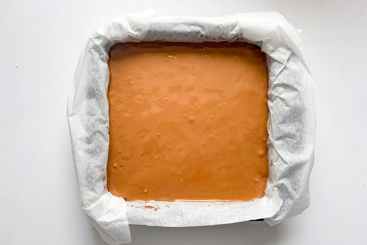 Simple Christmas Tiffin Recipe - Scottish Scran