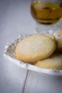 Classic Butter Shortbread Rounds Recipe - Scottish Scran
